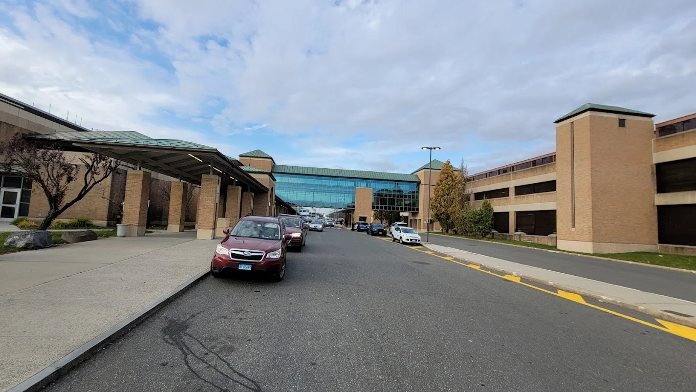 Connecticut Limo Service CT - HPN - Westchester Airport